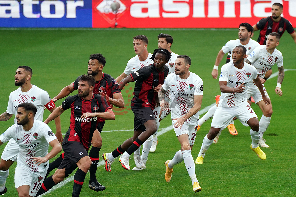 Fatih Karagümrük, Hatayspor'u 3 golle geçti İhlas Haber Ajansı