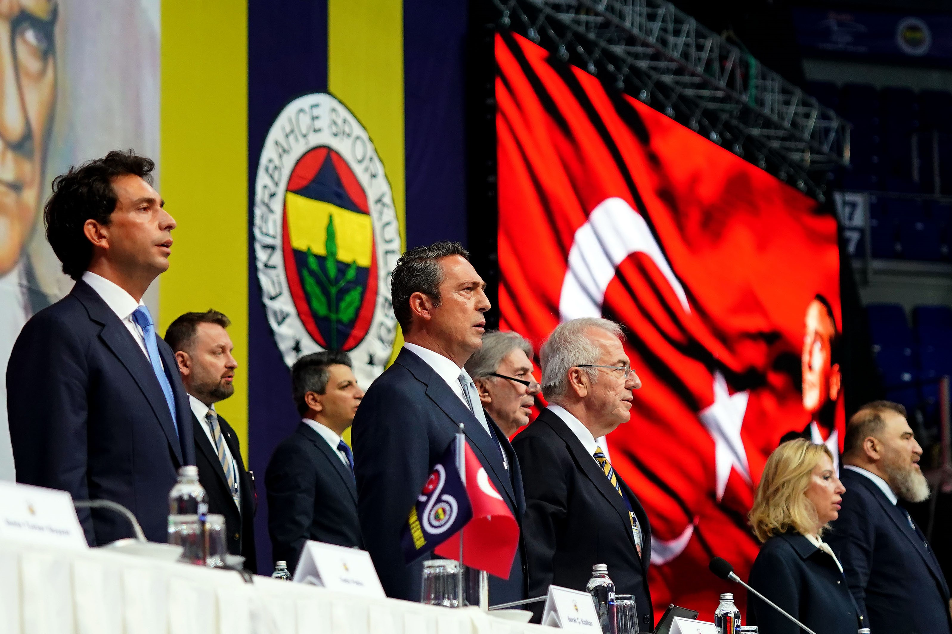 Fenerbahçe'nin 2022 Yılı Olağan Mali Genel Kurul Toplantısı başladı ...